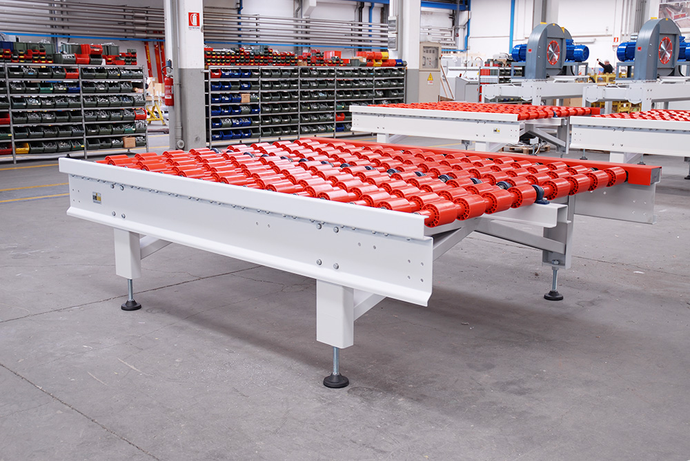 Roller benches for slabs B400