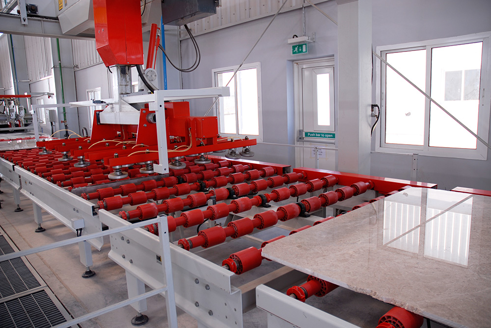 Roller benches for slabs B400